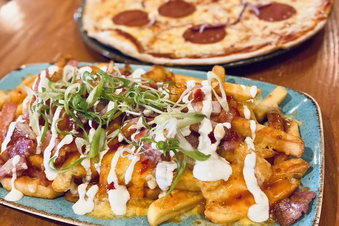 Food & Drink Menus: The Growler Bar & Restaurant in Ayr